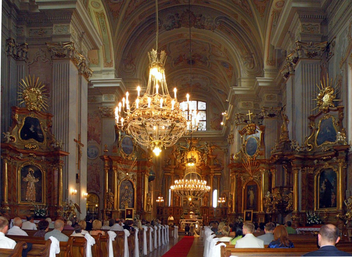 Kościół św. Anny (Warszawa) - Przewodnik - Dioblina